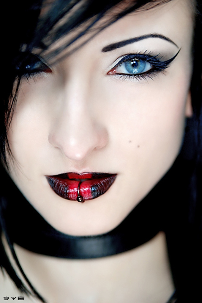 Gothic Eye Makeup You Mugeek Vidalondon